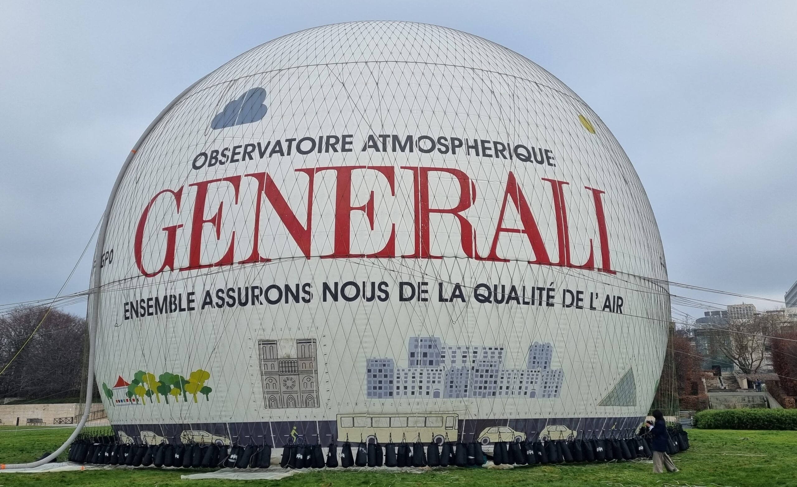 DEFLATION OF THE PARIS GENERALI BALLOON - Aerophile